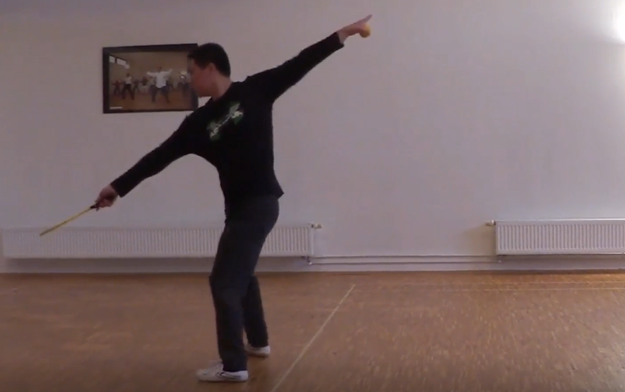 Basisform - 5 Diagonal drehen - Bailong Ball